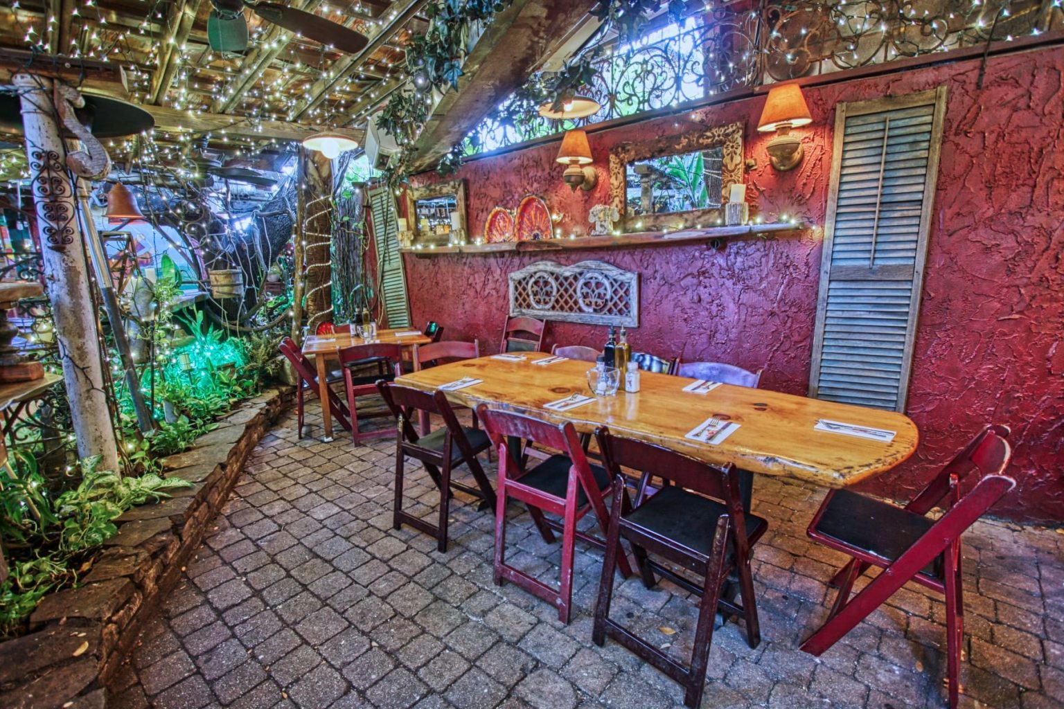 the garlic NSB FAQs - the garlic & blu bar Italian Restaurant in New ...