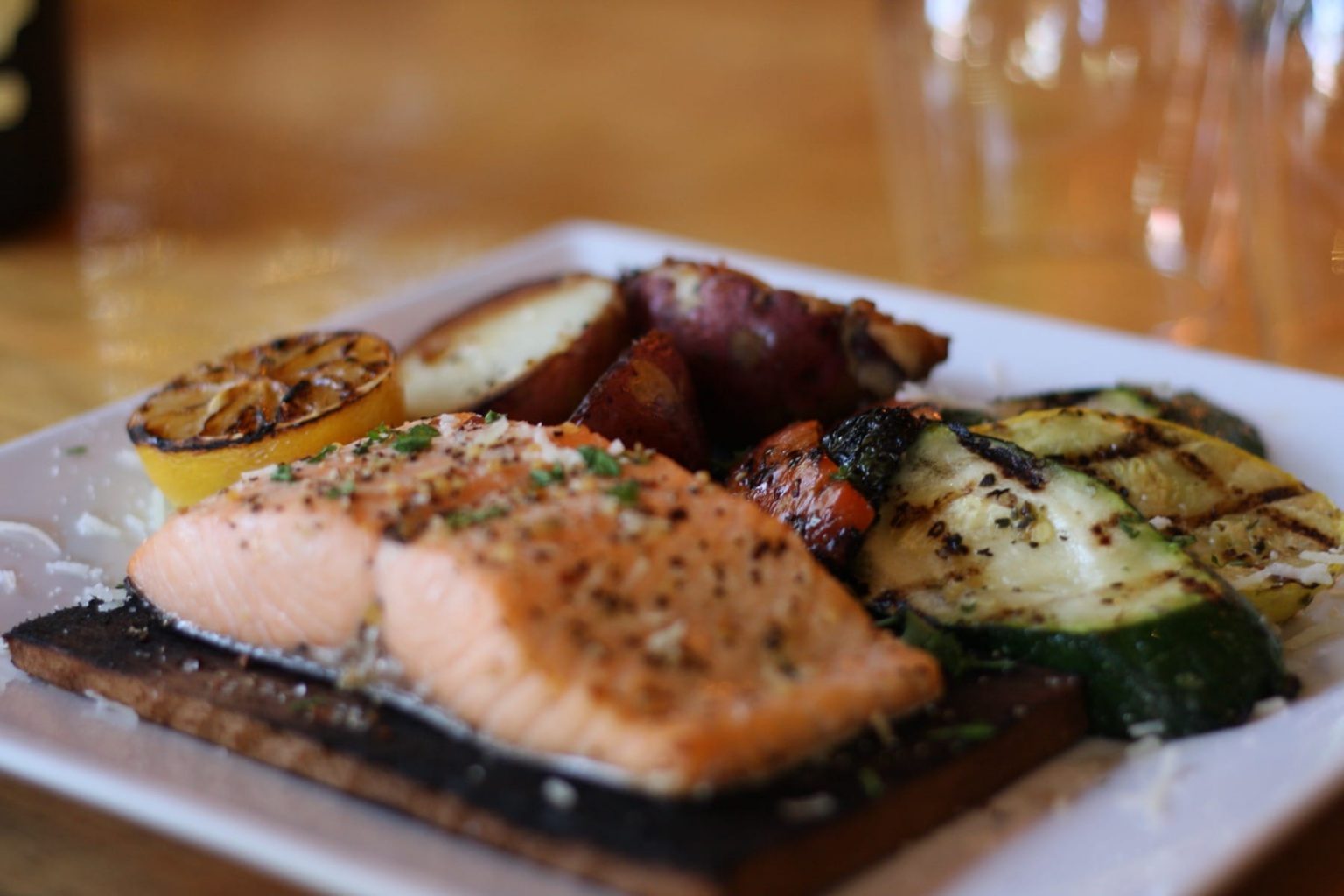 The Garlic NSB Menu - the garlic & blu bar Italian Restaurant in New ...